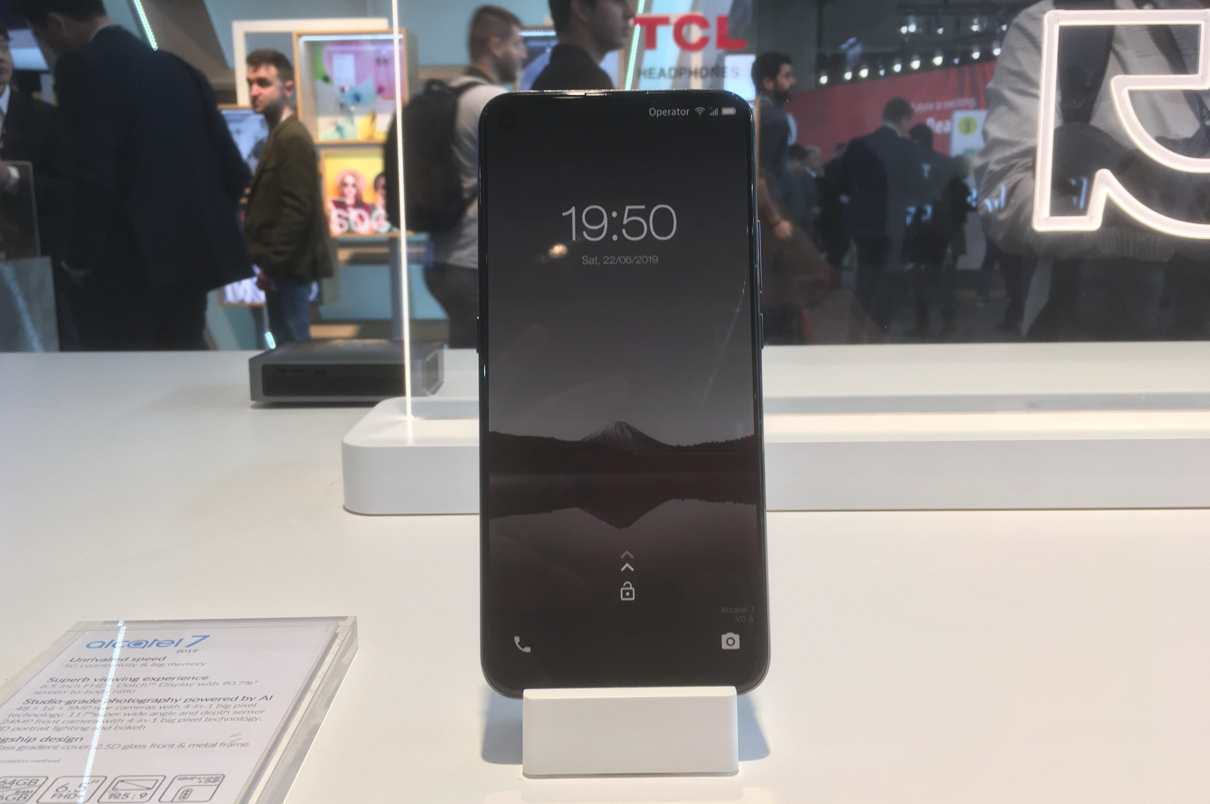 Alcatel 7, el futuro dispositivo todo pantalla de la firma francesa ...